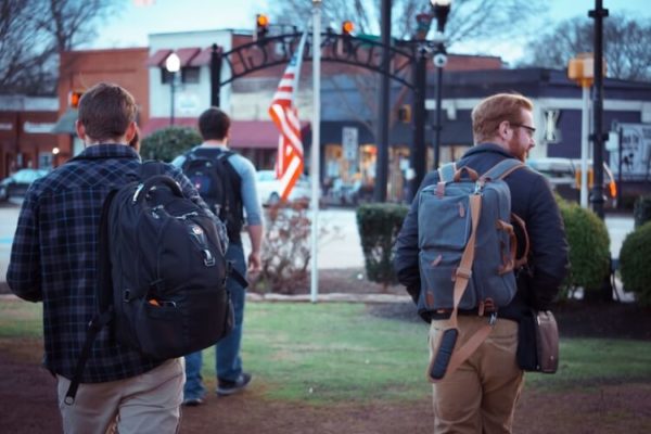 10 Best Clamshell Backpacks in 2022 - Buyer's Guide - Backpack Beasts